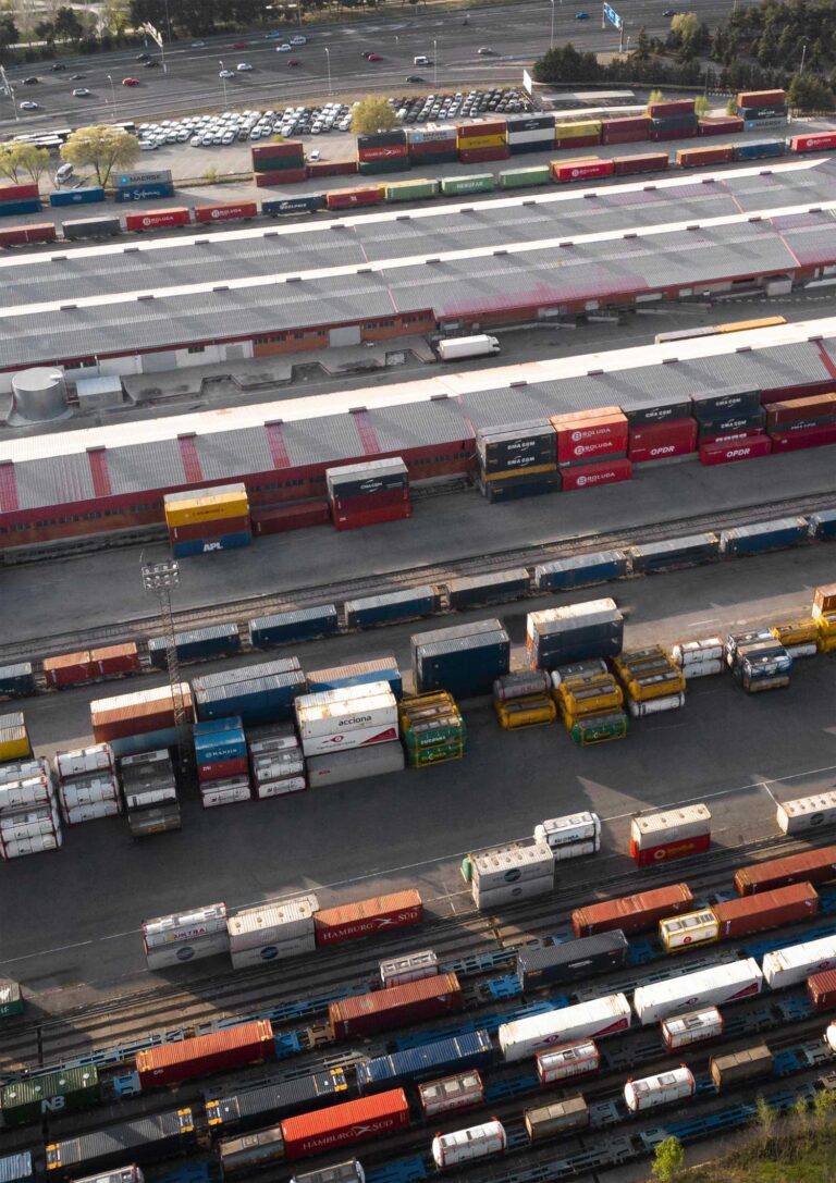 Car shipping from Canada To UAE - Global Freight Forwarding Inc.